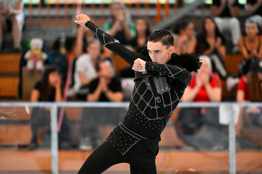 El patinador Guillermo Gómez de CPA Boadilla consigue un récord Guinness